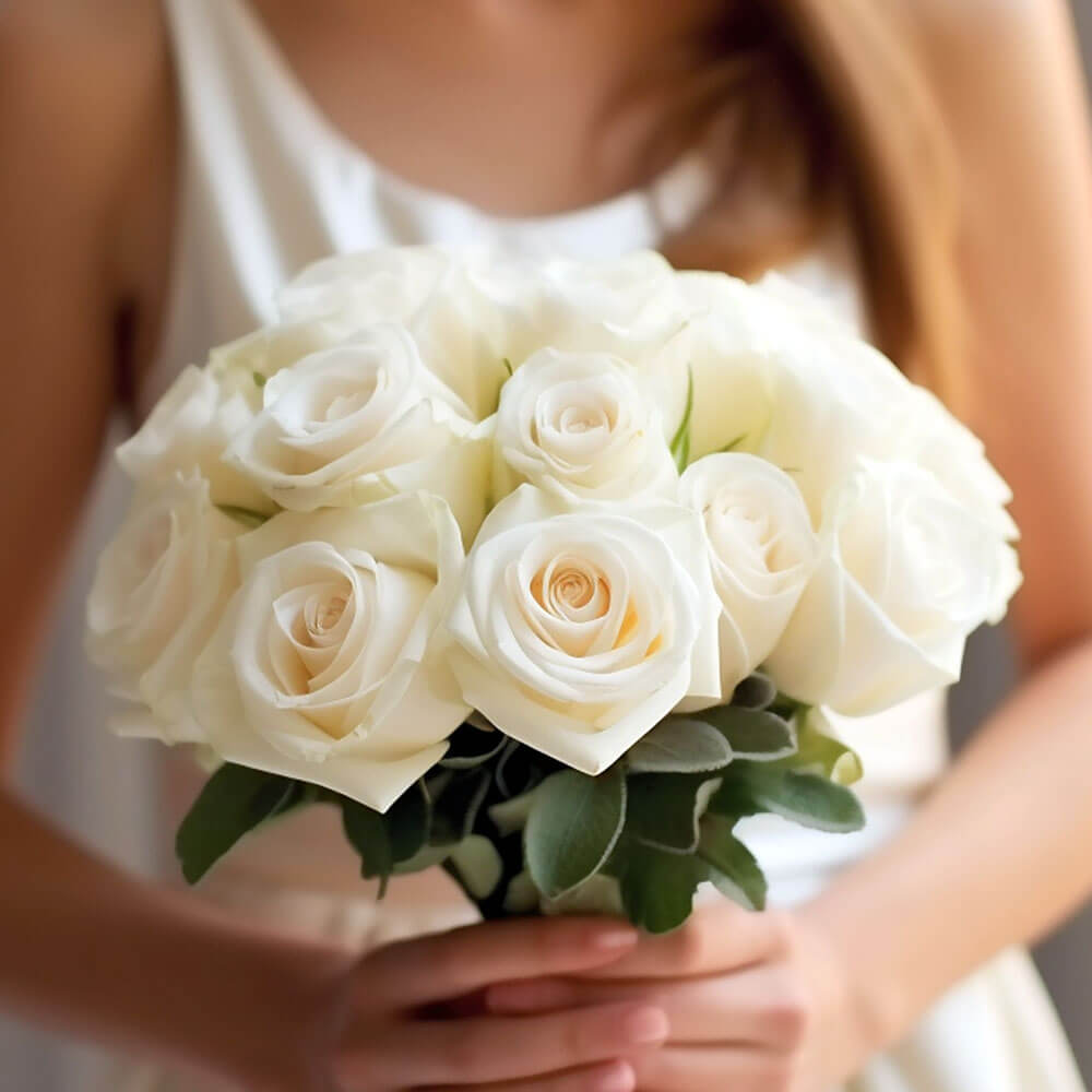 Premium White Rose Bridesmaid Bouquets Low Prices | GlobalRose